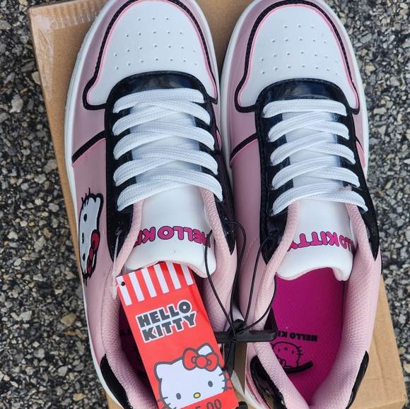 Hello Kitty | Shoes | Hello Kitty By Sanrio Womens Pink Casual Court ...